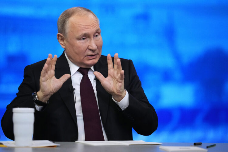 Thur. 7:55 a.m.: Putin says there will be no peace in Ukraine until his ...